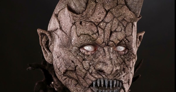 Fractured Silicone Half Mask